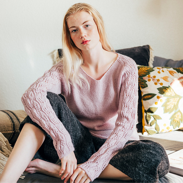 Ravelry: Lady's Blouse with Eyelet Pattern pattern by Anna Jacobsen