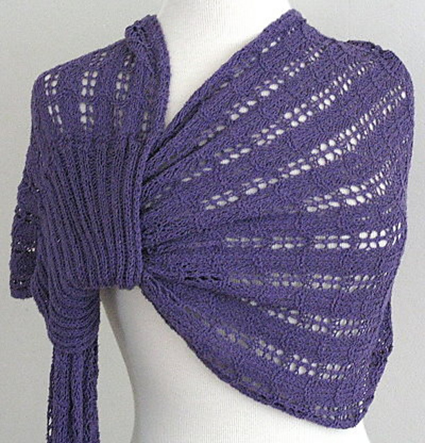 Ravelry: Keyhole Wrap pattern by Nazanin S. Fard