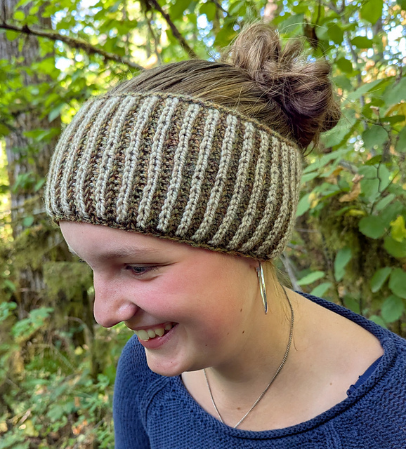 Ravelry: Basic Brioche Headband pattern by Taylor Rutledge