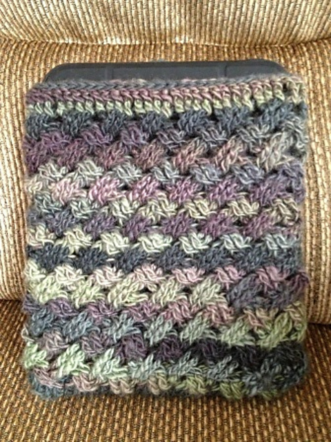 Ravelry: Celtic Tablet Cozies pattern by Bonnie Barker