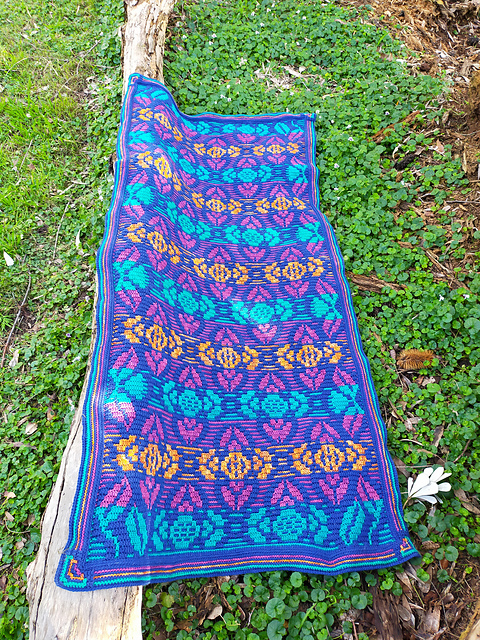 Ravelry: Needlenoses' Hannah Tropicana Mosaic