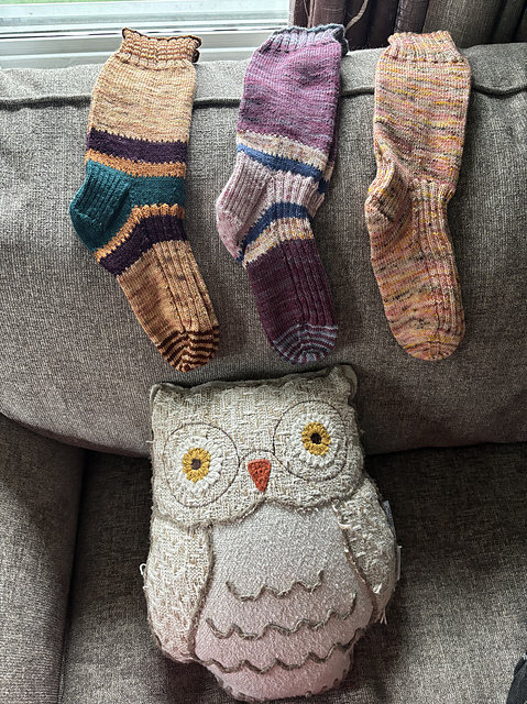 Ravelry: Forgotten Gem Socks pattern by Helen Bingham