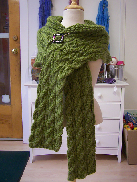 Ravelry: The Three Way pattern by Helen Bingham