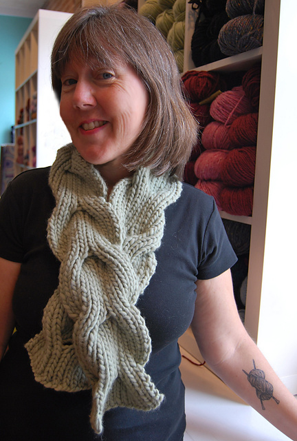 Ravelry: Highland Scarf pattern by NellZiroli for Knitch