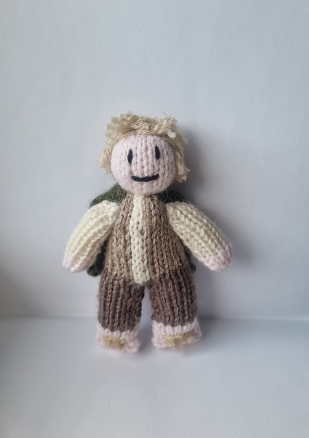 Ravelry: Sam Gamgee (Lord of the Rings) pattern by Nerd Knitting