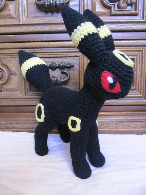 Ravelry: Umbreon pattern by The Nerdy Knitter