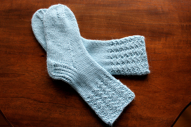 Ravelry: Bed Socks pattern by Debbie Bliss