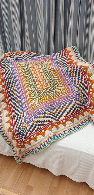 Ravelry: Bohemian Dazzle pattern by Vanessa Croft