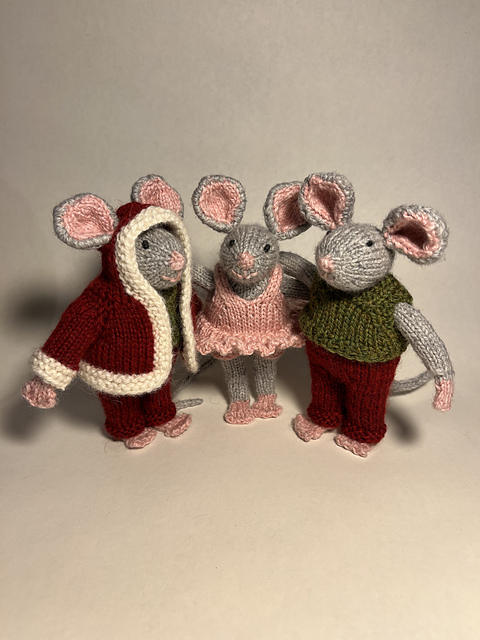 Ravelry: Little Mouse Friend pattern by Nessa Stockard