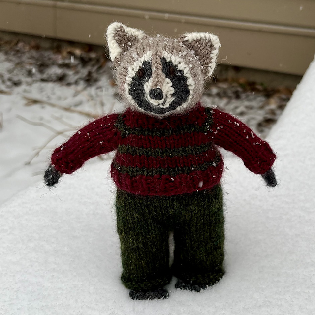Ravelry: Little Raccoon Sweater pattern by Nessa Stockard