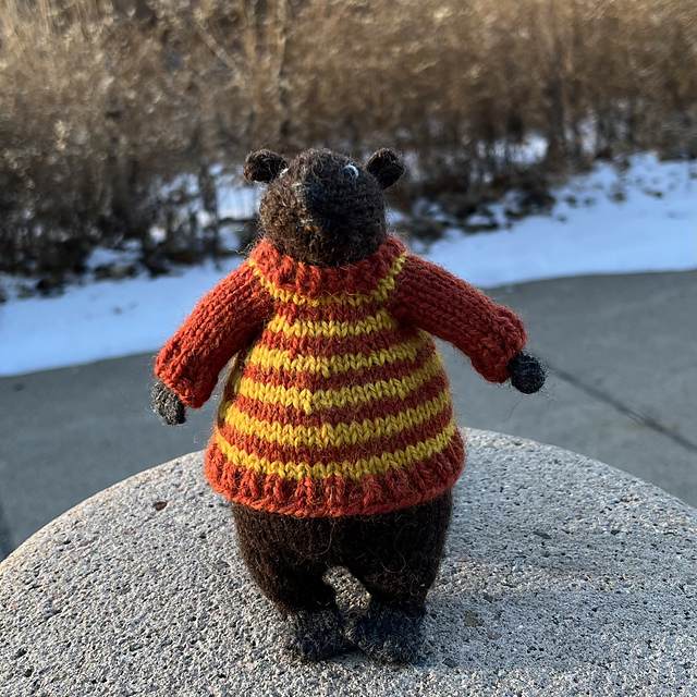 Ravelry: Little Beaver Sweater pattern by Nessa Stockard