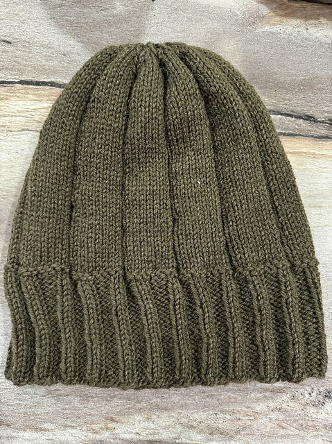 Ravelry: Variations on Ribbing for Hat pattern by Vanessa R.
