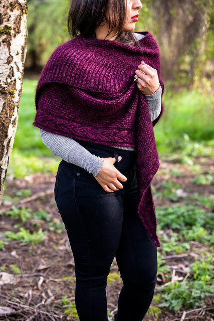Ravelry: Indira pattern by Vanessa Smith