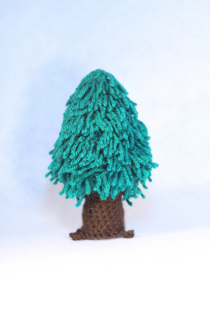 Ravelry: Mini Pine Tree pattern by Jenness Fulton
