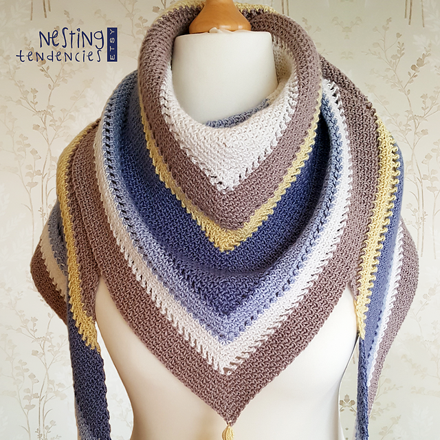 Ravelry: Coffee Shop AU Shawl pattern by Nesting Tendencies