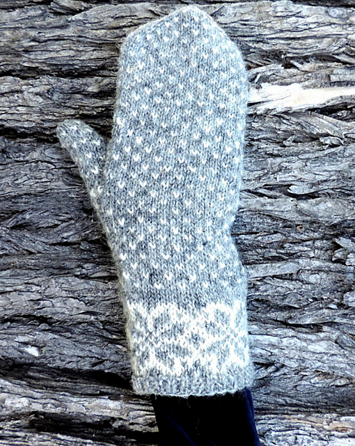 Ravelry: New Nordic Mittens pattern by Ram Wools Yarn Co-op