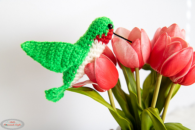 Ravelry: Realistic Hummingbird pattern by Nicole Riley