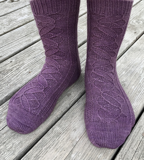 Ravelry: Interlocking Lotus Socks pattern by Nicole Simmons