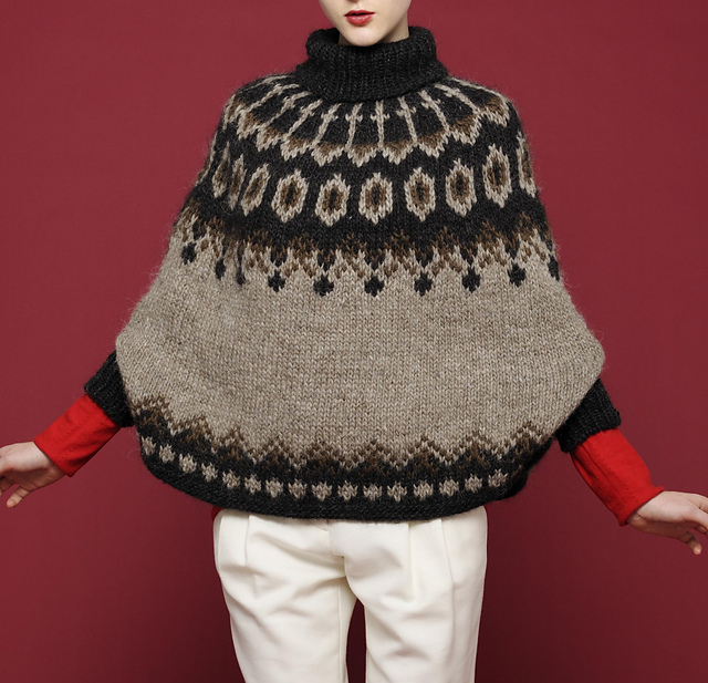 Ravelry: p.16 Lopi Poncho pattern by Keiko Okamoto (岡本啓子)