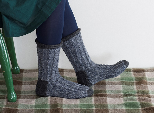 Ravelry: p.37 Dutch heel & 4point toe pattern by Hikaru Noguchi (野口 光)