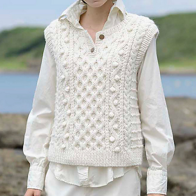 Ravelry: Front opened vest pattern by Makiko Okamoto (岡本 真希子)