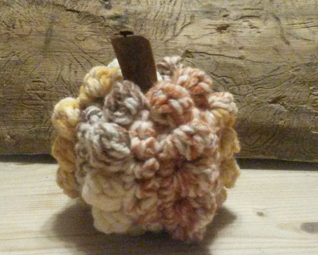 Ravelry: Farm House Chic Pumpkins pattern by Christine Allison