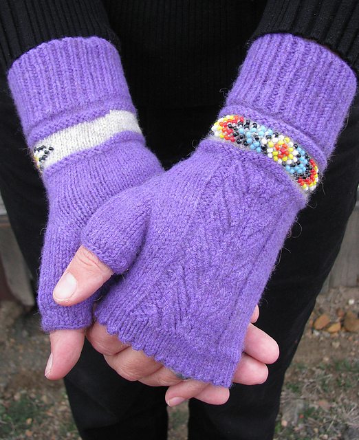 Ravelry: Indian Feather Fingerless Mitts & Cuffs pattern by Daniela Nii