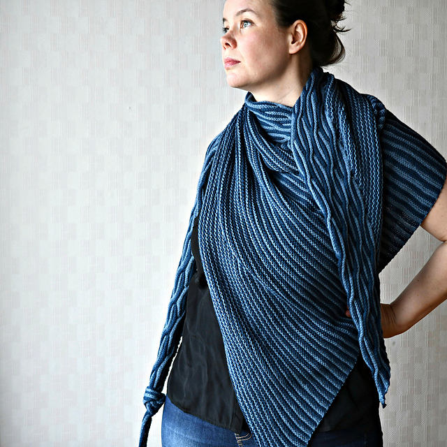 Ravelry: Sjalet Hav pattern by Nina Figenschau