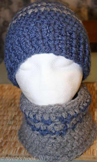 Ravelry: Easy Chunky Toque pattern by Nyela d'Endel