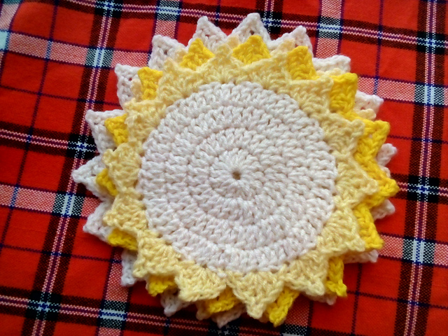 Ravelry: Sunrise Coaster Set pattern by Njambi Wangombe