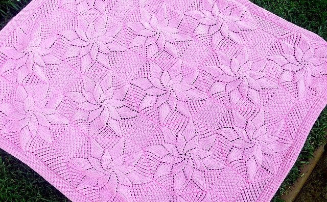 Ravelry: Double Star Baby Blanket pattern by Noma Ndlovu