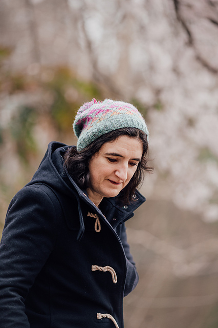 Ravelry: Little Mountains Hat pattern by Nuria Pastor