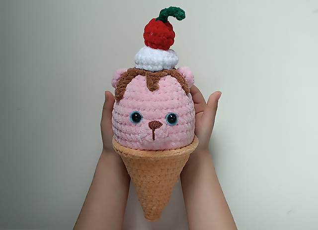 Ravelry: Ice-cream Bear pattern by Victoria Shevchuk