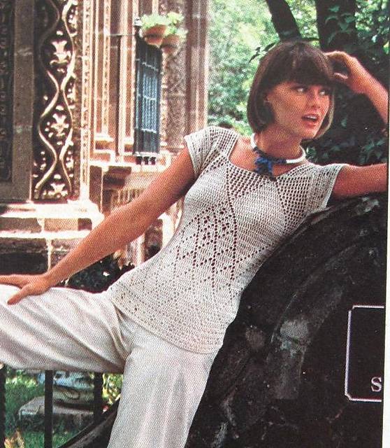 Ravelry: Square-Neck Blouse pattern by Viola Sylbert