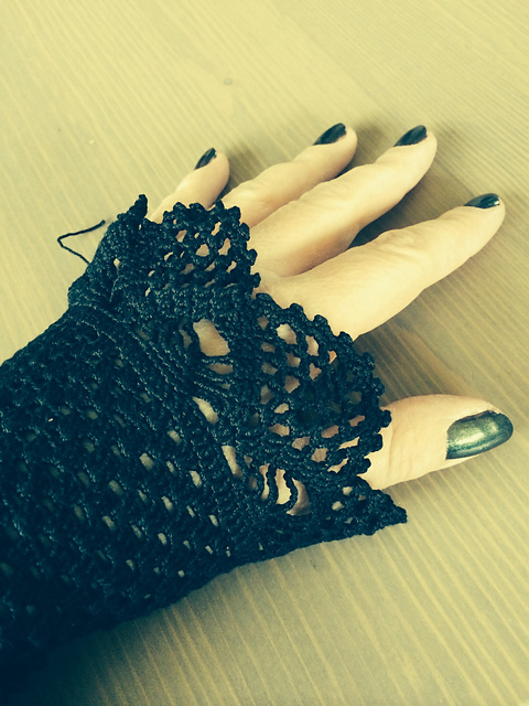 Ravelry: Nynyck's Manchette