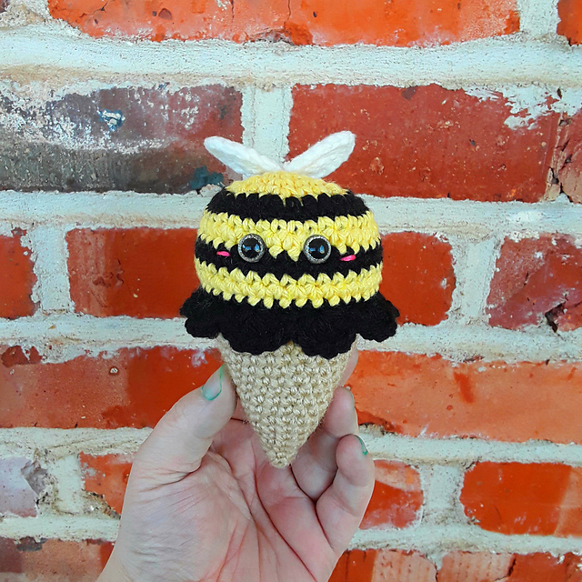 Ravelry: Bumble Bee Ice Cream Cone pattern by Mersadie Sheppard