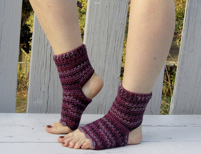 Ravelry: Yoga Socks pattern by Christine Allison