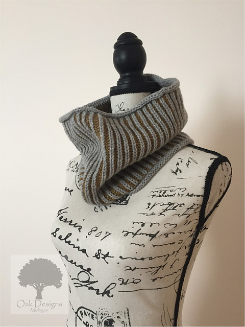 Ravelry: Grand Island Two-color Brioche Cowl pattern by Oak Designs MI