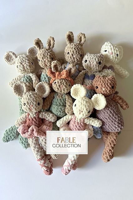 Ravelry: Brie Mouse + Mermaid Mod pattern by Jocelyn Elizabeth
