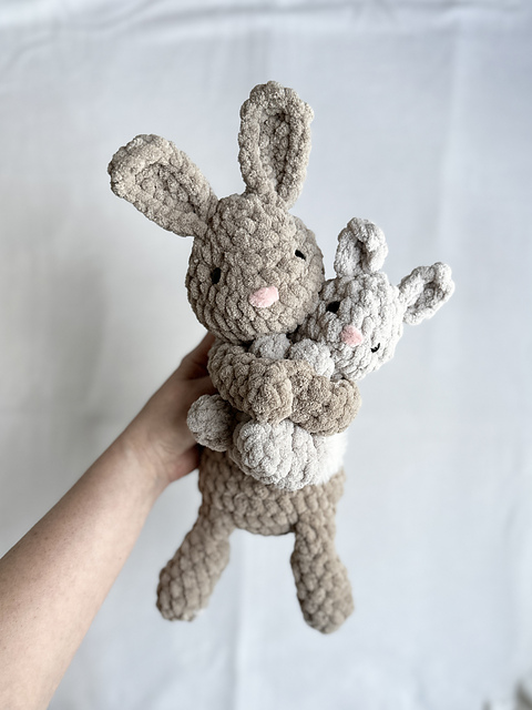 Ravelry: Junie and Bean Bunny pattern by Jocelyn Elizabeth