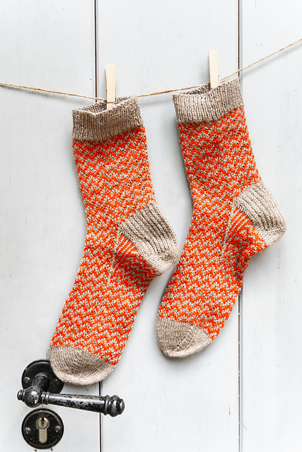 Ravelry: Sand Patterns Socks pattern by Anna Lange