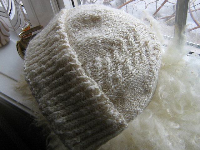Ravelry: Ohlalalaine's Pickwickflock warm winter hat