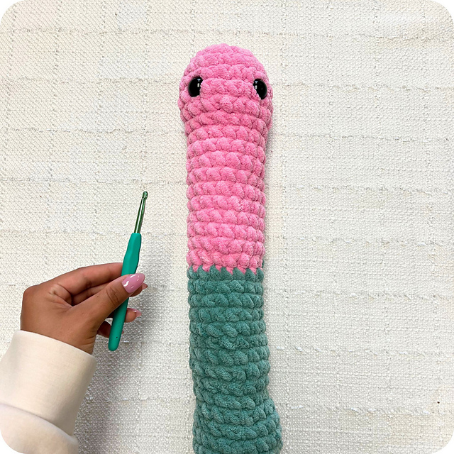 Ravelry: Gummy Worms pattern by Okey Dokeys
