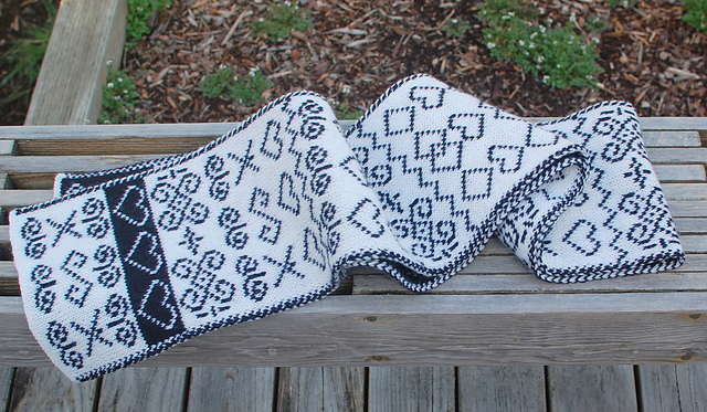 Ravelry: Slovakian Folk Motif Scarf pattern by Olga Hasty