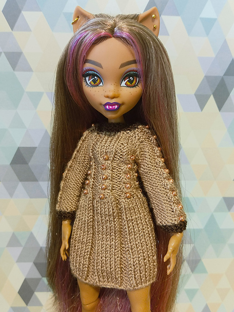 Ravelry: Camel Cable Dress for Monster High G3 dolls pattern by Olga ...