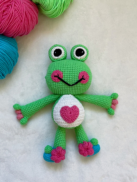Ravelry: Froggy the Baby Version pattern by Pavlina Svarcova