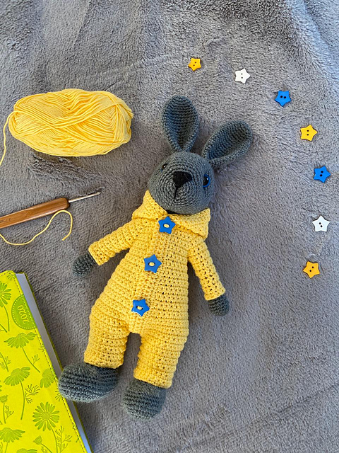 Ravelry: Rabbit in overalls pattern by Olga Nesterenko