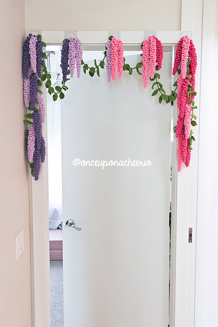 Ravelry: Wisteria Garland with Leaves pattern by Juli Anne