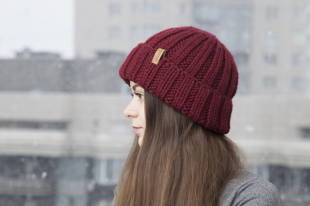 Ravelry: 2x2 Classic Ribbed Hat pattern by Anna Ivleva