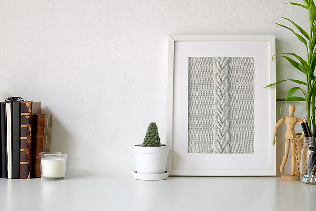 Ravelry: Wall hanging with braiding pattern by Anna Ivleva